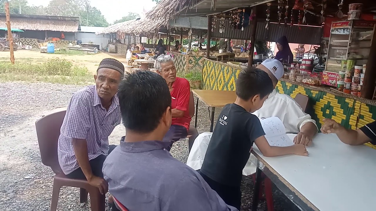 Jejak Melayu: Menyembang dengan Che Din Lang Merah & Pak Tam di Jeti ...