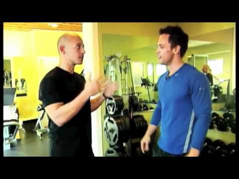 Harley Pasternak & E! Host Jason Ruta workout! - YouTube