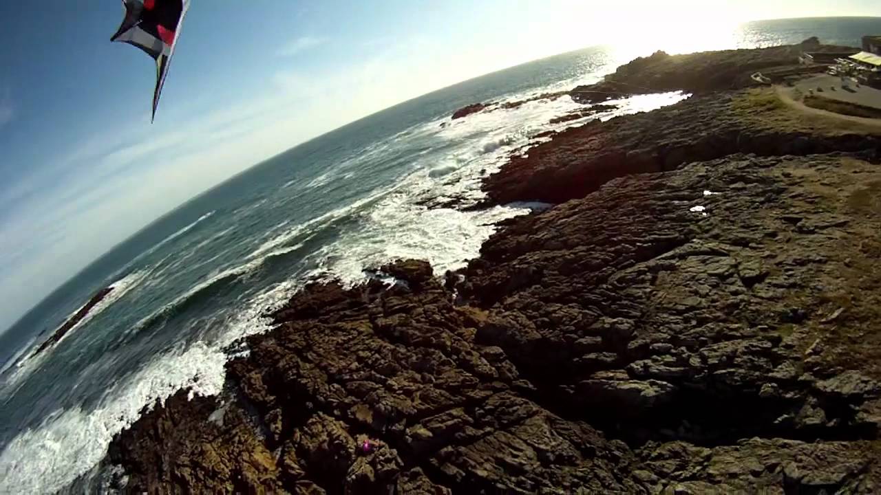 EXTREME Kite Carving - AtelierKites - YouTube