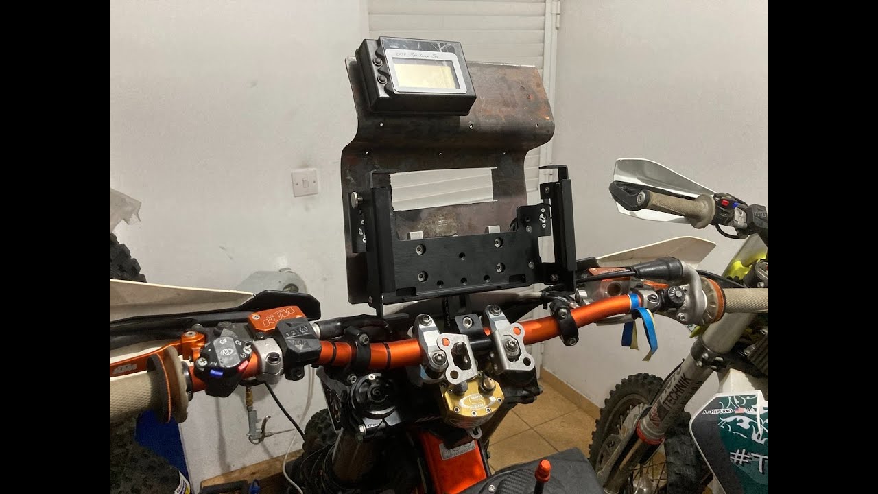 Building a digital roadbook bracket - ERTF Unik4 and Speedocaps for ...