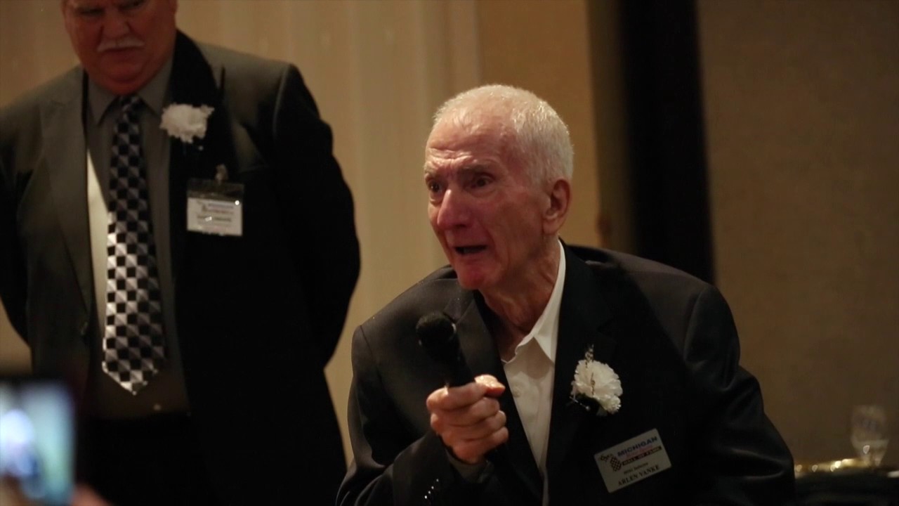 Arlen Vanke Michigan Motorsorts Hall of Fame Inductee emotional speech ...
