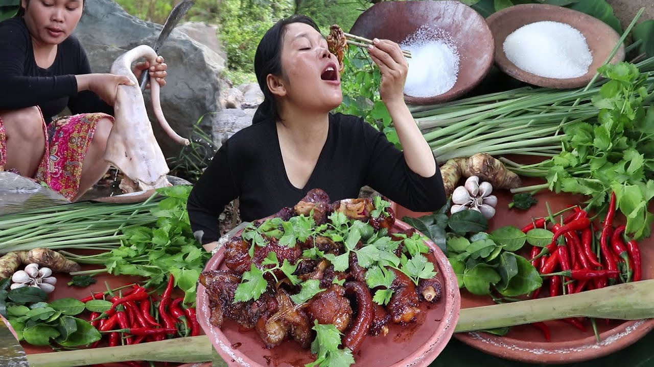 Cooking Cow Tails Recipe Eat delicious for Food in the wild # 387 - YouTube