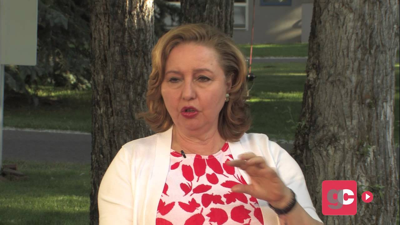 Agapi Stassinopoulos Shares Wisdom From Her Mother - YouTube