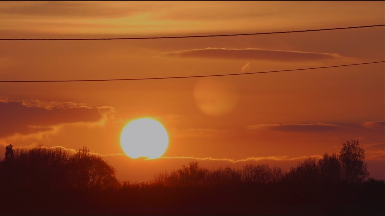 2017-04-13 Colorful close up of the sunset - YouTube