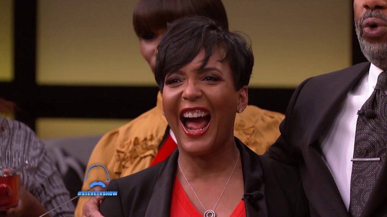 The Best Mac & Cheese for the Big Game with Aaron McCargo Jr. || STEVE ...