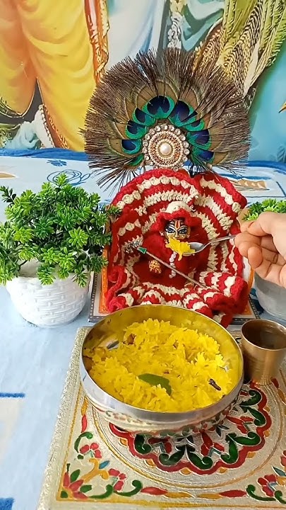 कौन कहता है भगवान् आते नहीं 🙏🙏 #mereladdu #krishnabhajan #krishnastatus ... कौन कहता है भगवान् आते नहीं 🙏🙏 #mereladdu #krishnabhajan #krishnastatus ...