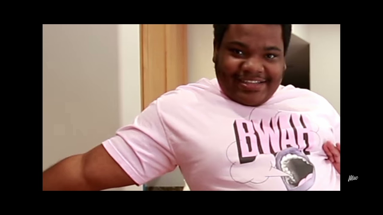 Macdoesit Merch commercial (B I T C H) - YouTube