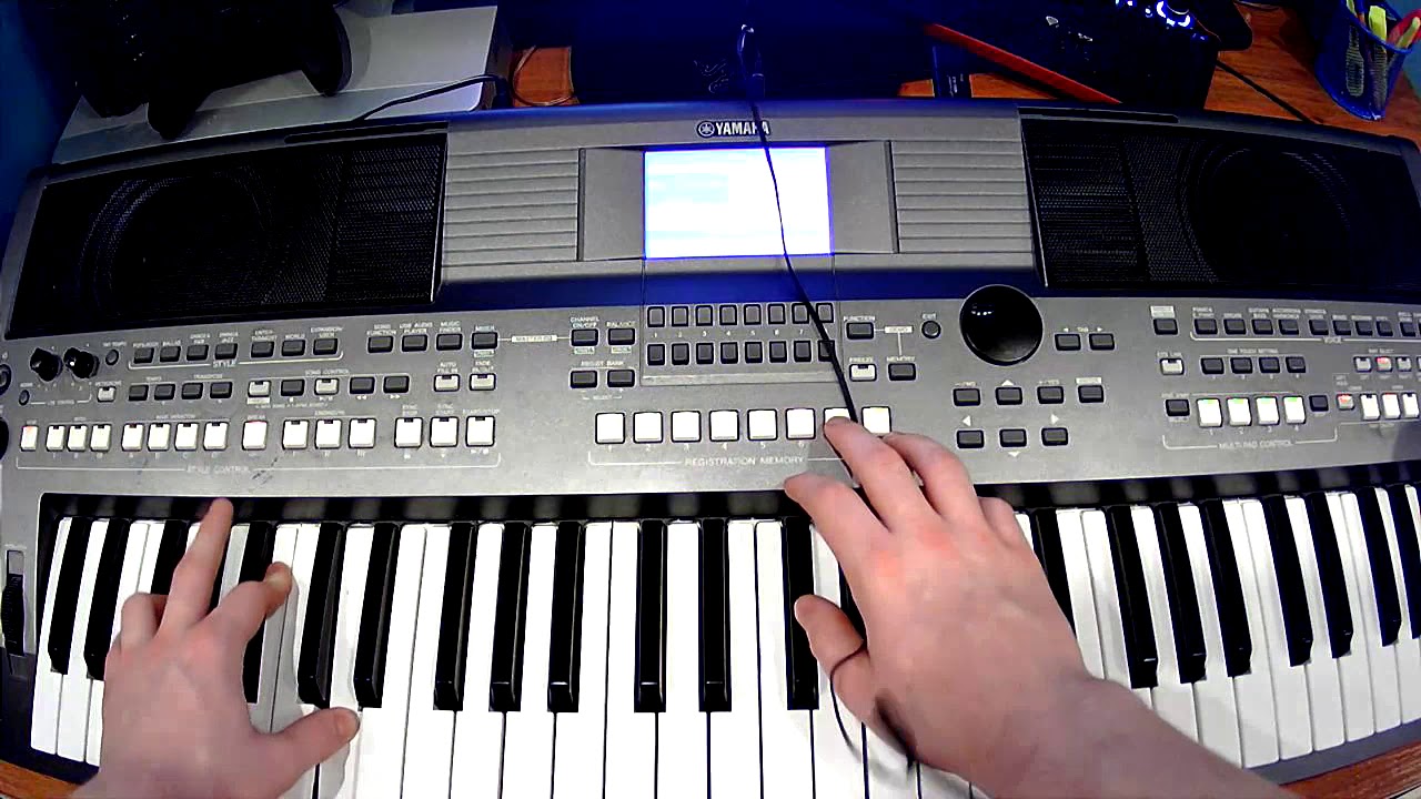 SKOLIM & Mr.MAX - Bo tu Jest Polska | Keyboard Yamaha S670 - YouTube