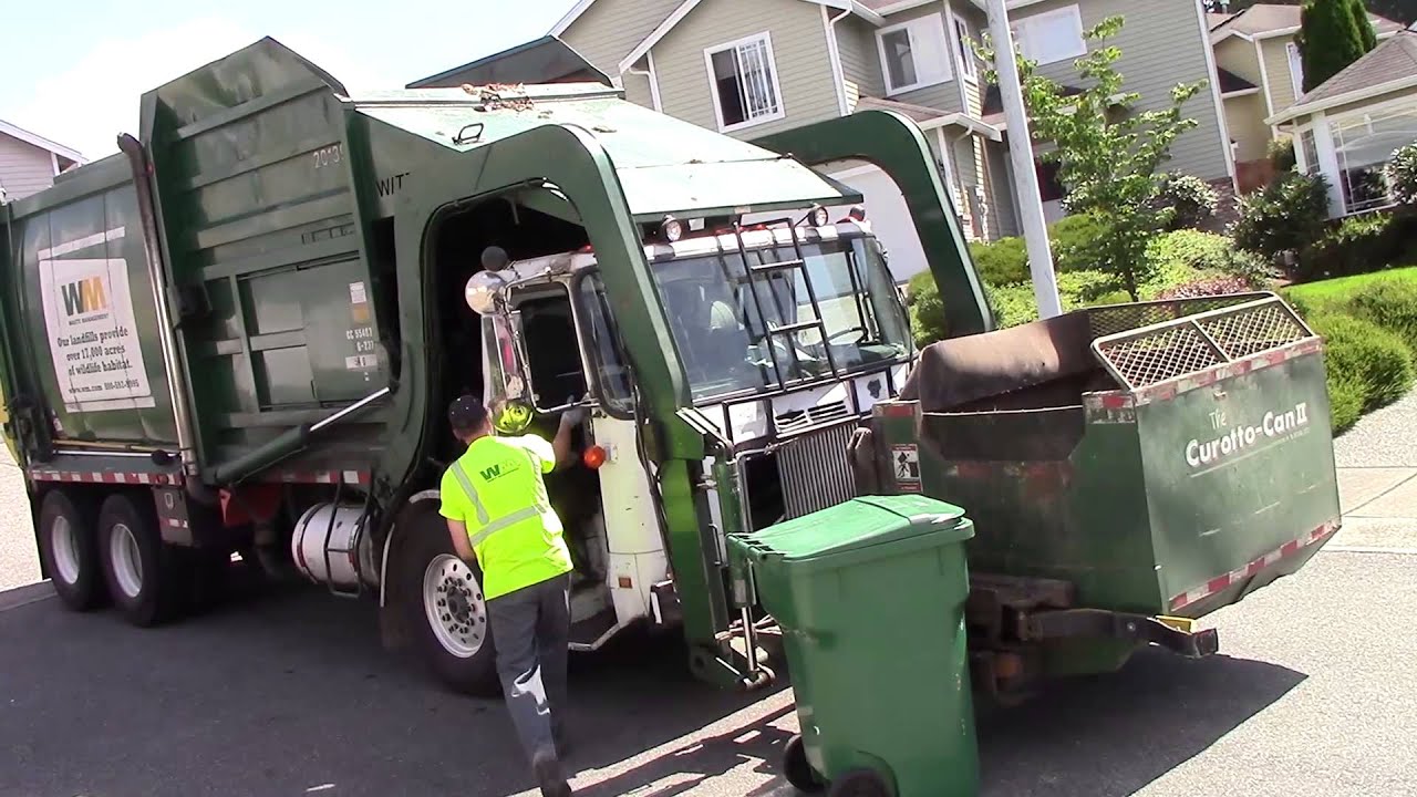 Volvo WXLL Wittke - One of my favorites - YouTube