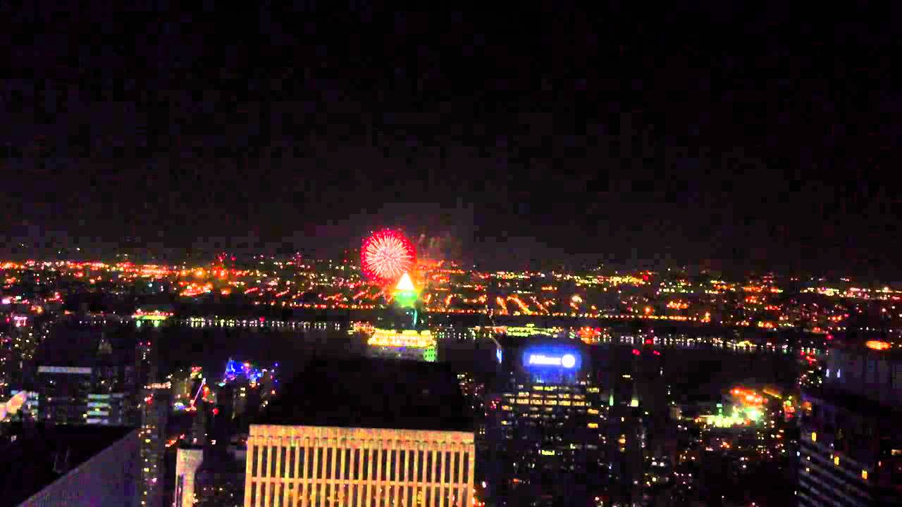 Random Fireworks from Rockefeller Center - YouTube