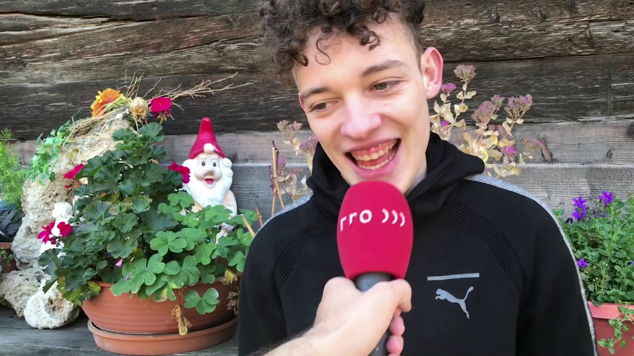 Rapper Nemo zu Besuch im Wallis - YouTube