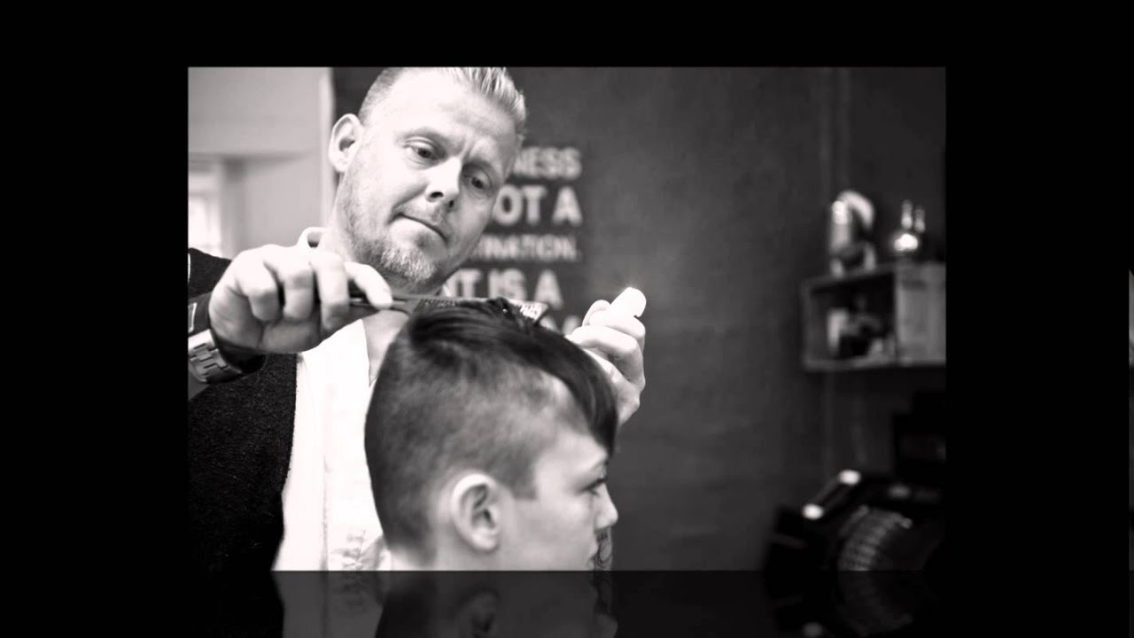 Mr Headhunter´s Baber Shop - YouTube