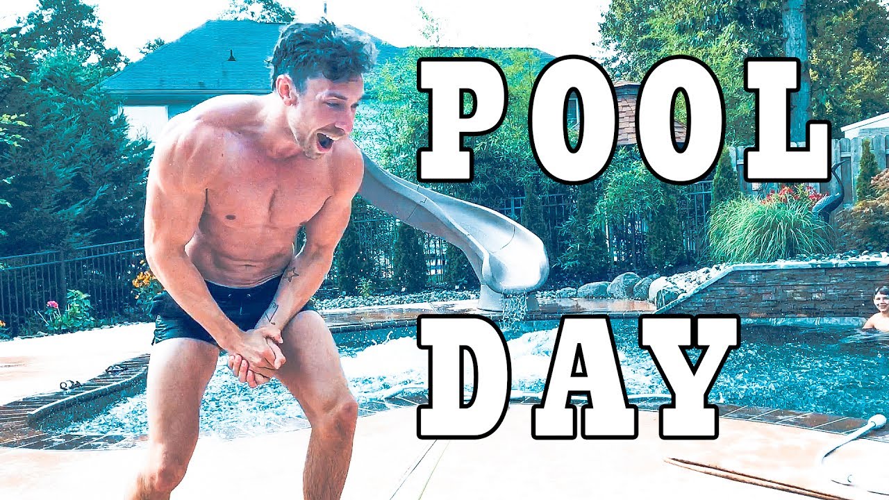 POOL DAY & SQUATS - YouTube