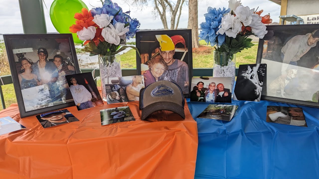 Billy Spurling memorial service - YouTube