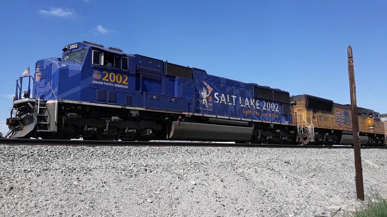 Union Pacific 2002 Olympic Torch Unit Leading LOF67 - YouTube