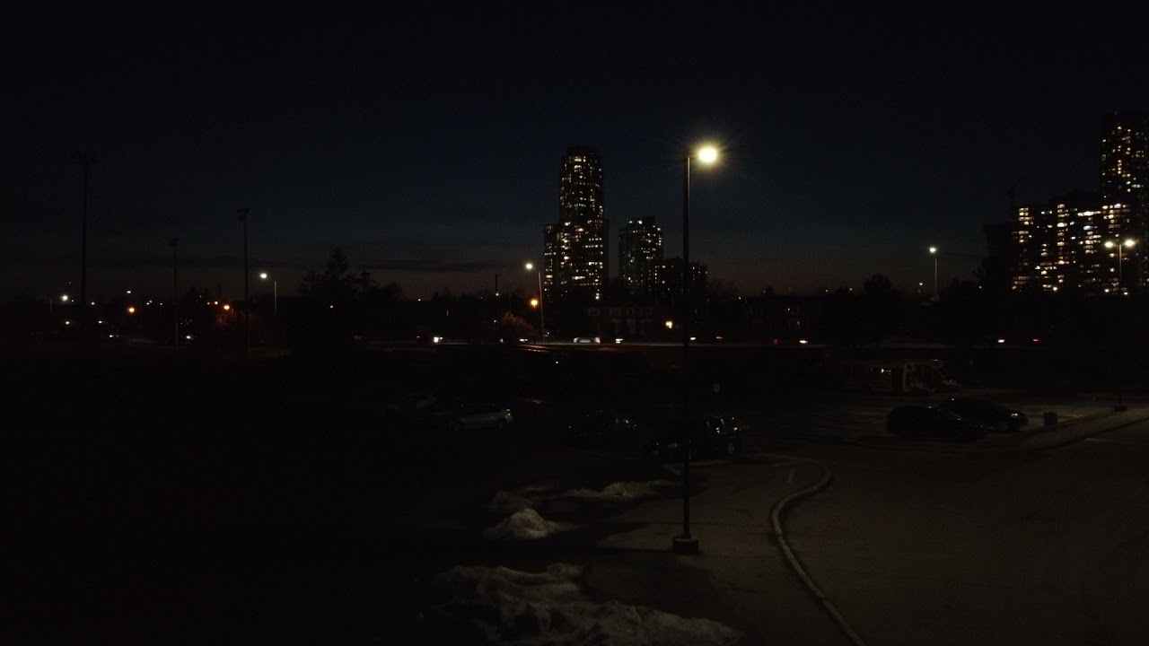 Mississauga at night - YouTube