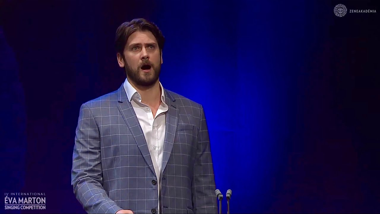 Jolyon Loy, Ves’ tabar spit, Aleko, Rachmaninoff - YouTube