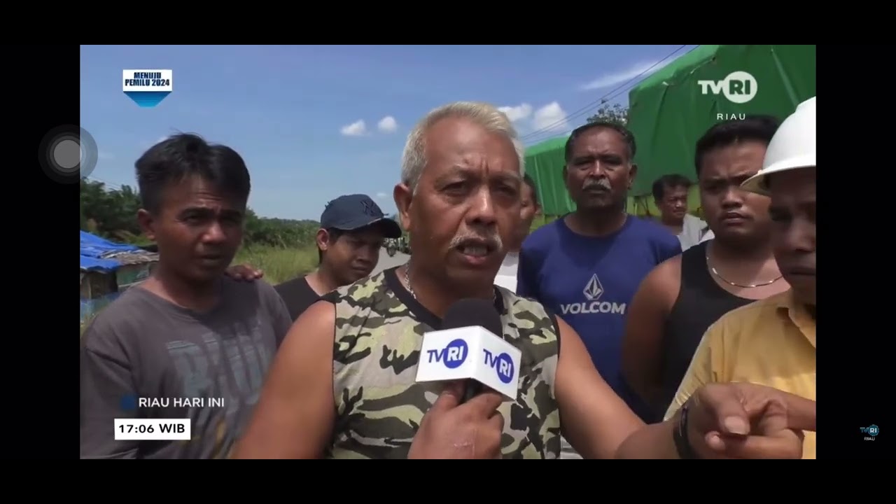 Sopir Truk Batubara Mengantri 7 Hari Untuk Bongkar Muat di PLTU Tenayan ...