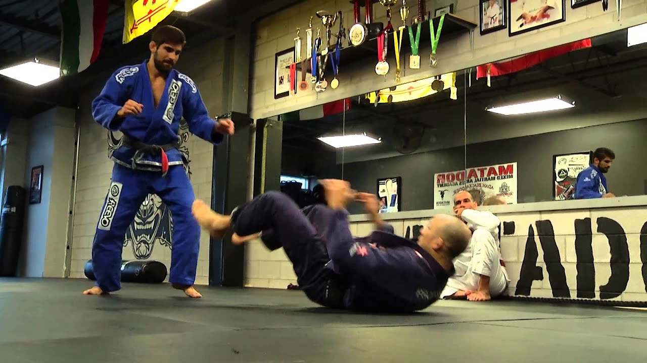 Brazilian Jiu Jitsu Master Sylvio Behring Visits Toronto - YouTube