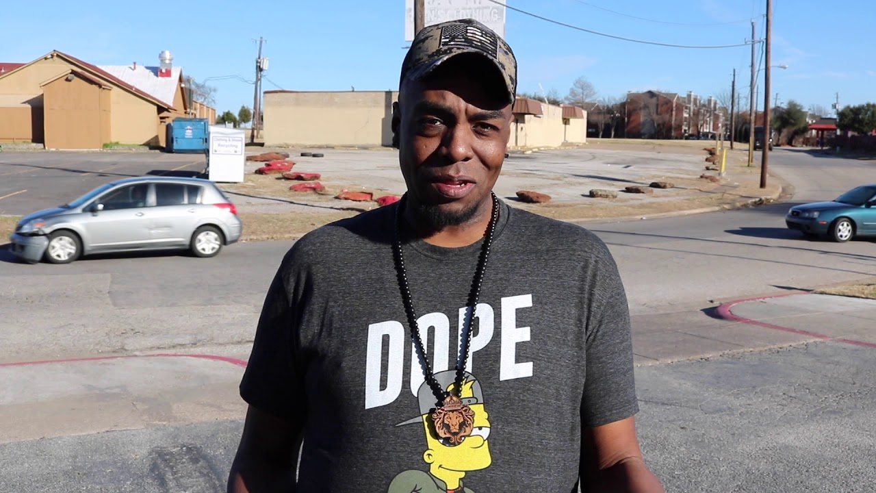 Feeding the Homeless in the Southern Sector of Dallas - YouTube
