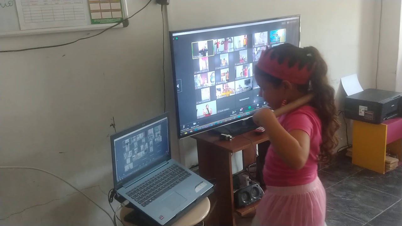 Sophia Ocampo Gámez - Danza del Paloteo - YouTube