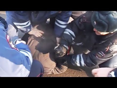 Стопанули на посту ГИБДД за самодельный прицеп-подкат из Газ24 Волга .