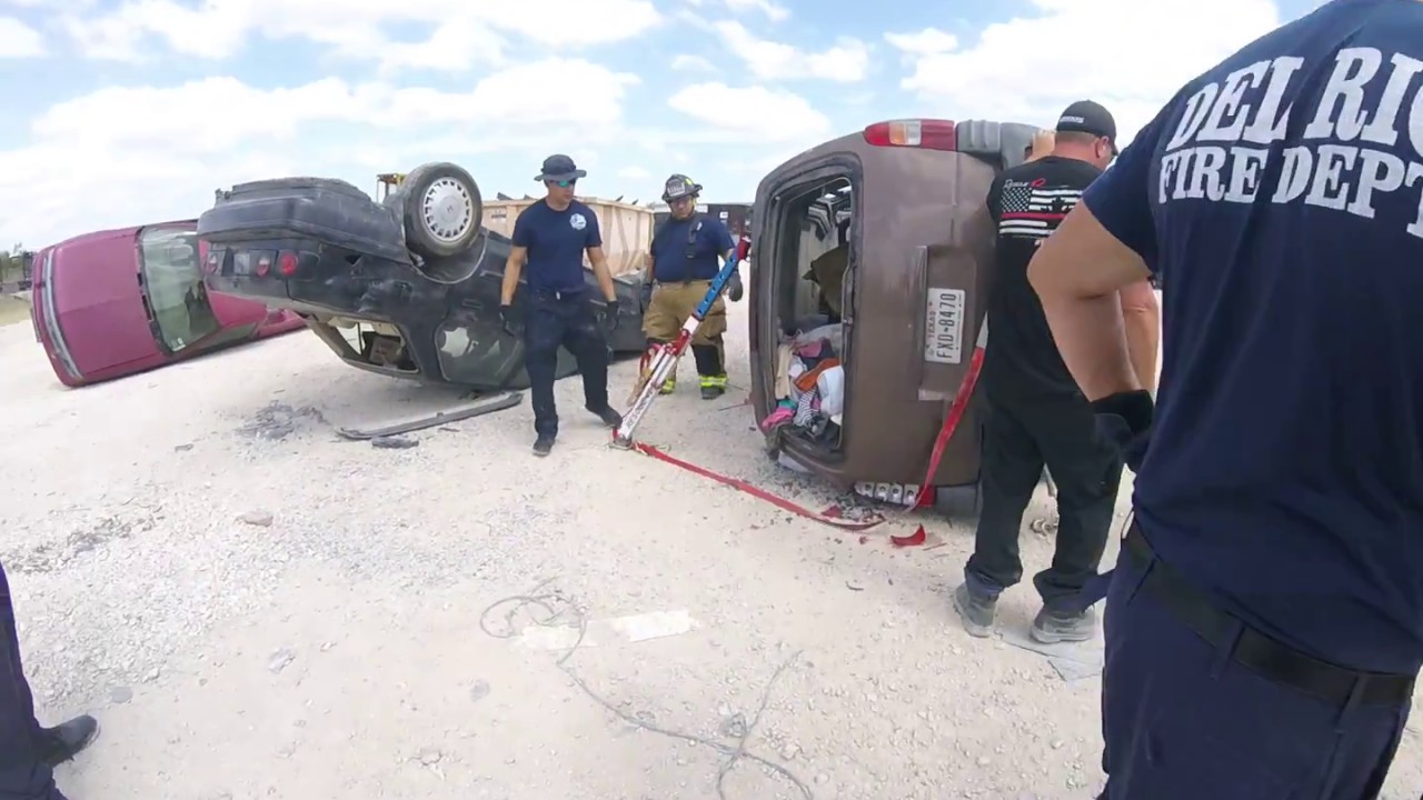 Rescue 42 2 Jr. Struts, 2 Rescue Chalks with Spreaders - YouTube