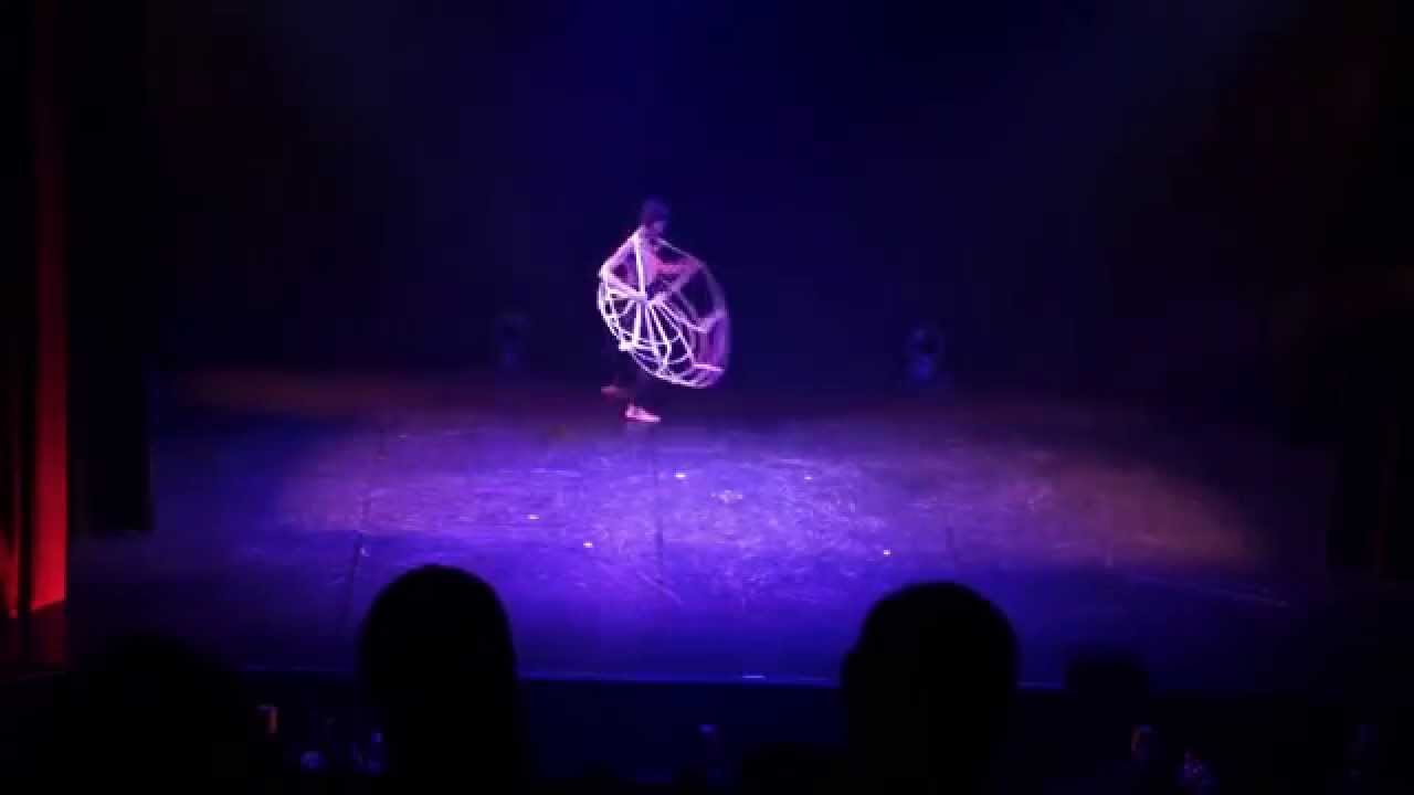 Jade Lee, skirt contortion - YouTube