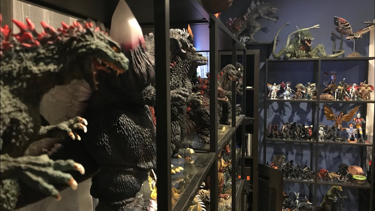 ULTIMATE Godzilla Collection 2018! - YouTube