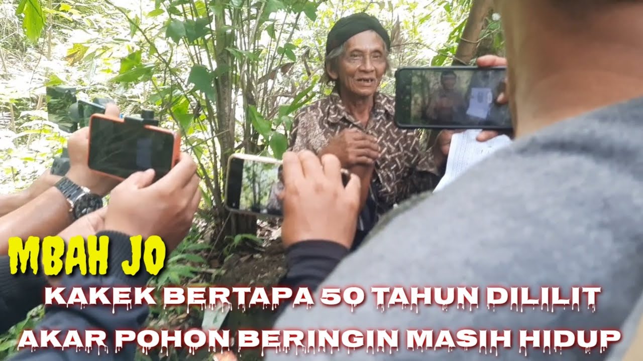 Viral !! Mbah Jo Manusia Bertapa Dililit Akar Pohon Saat Masih Hidup 90 ...