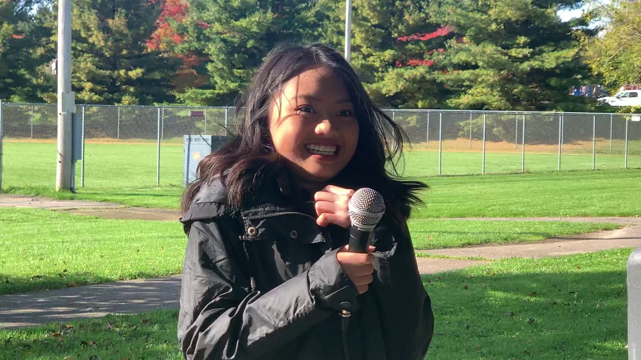 Felicity Vang singing at the Miss Hmong Madison Fun Run - Oct 2019 ...