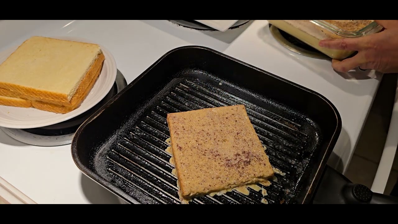 FRENCH TOAST MY VERSION. VERY EASY AND YUMMY - YouTube
