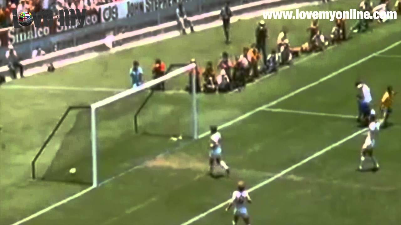 Gordon Banks Best Save Ever! - YouTube