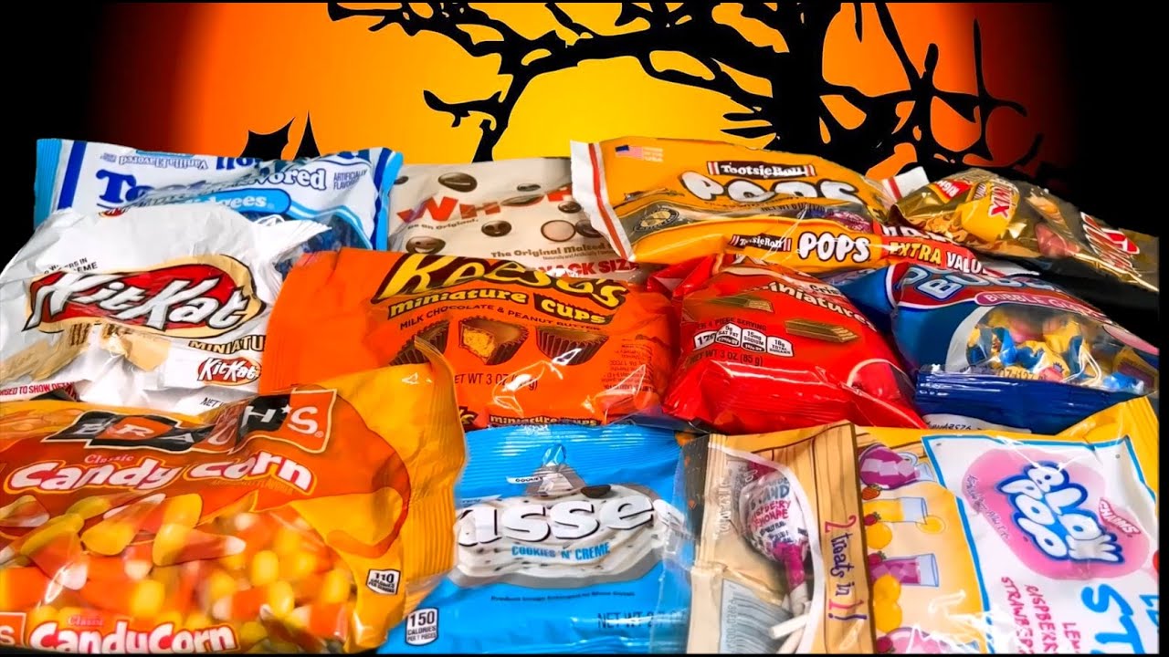 ASMR CHOCOLATE CANDY BARS UNWRAPPING ( HALLOWEEN CANDIES HERSHEY, TWIX ...