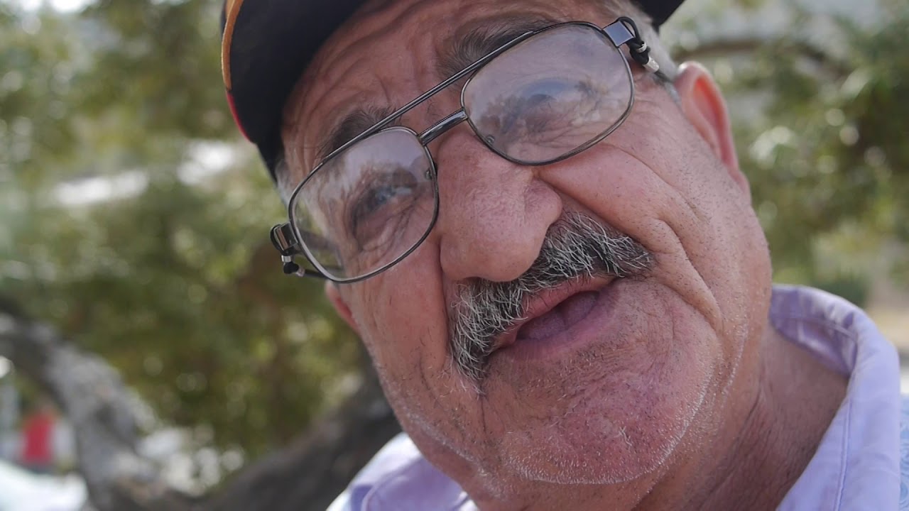 KHALED KHALEK PARLE DE RABAH SON COUSIN Moudjahed tombé au champs d ...