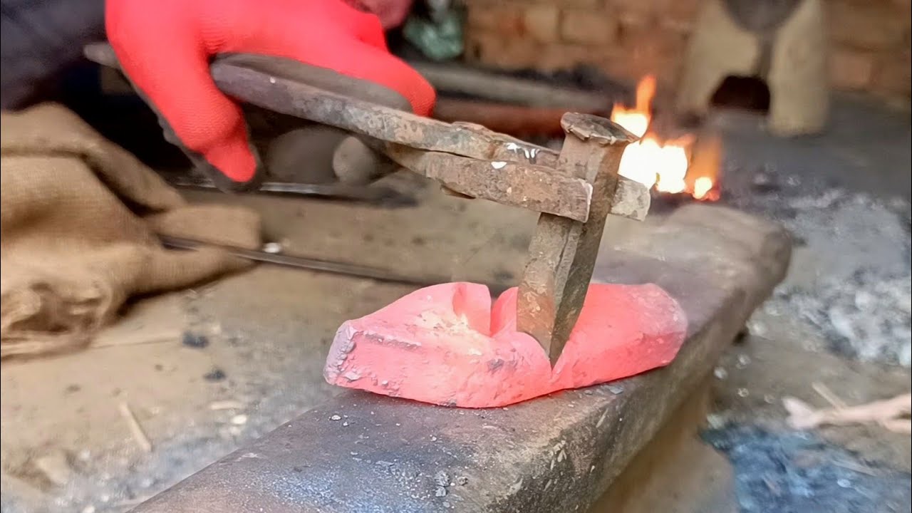 turning a hammer into a khurpi | forging a khurpi | blacksmithing - YouTube