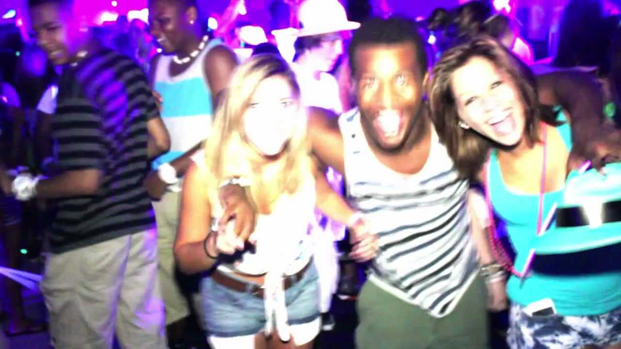 Pulse Neon Party 2012 Cleveland High School Dance Event - YouTube
