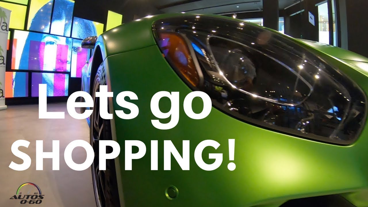 Mercedes-Benz Store at the Aventura Mall, a new way to window shopping ...