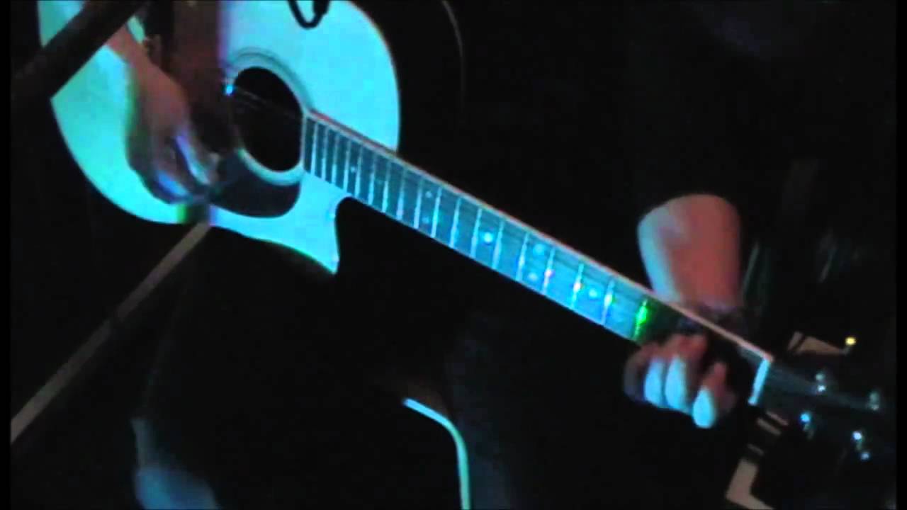 εσυ μου πες πως μ'αγαπας ACOUSTIC COVER BY MARIOS F - YouTube