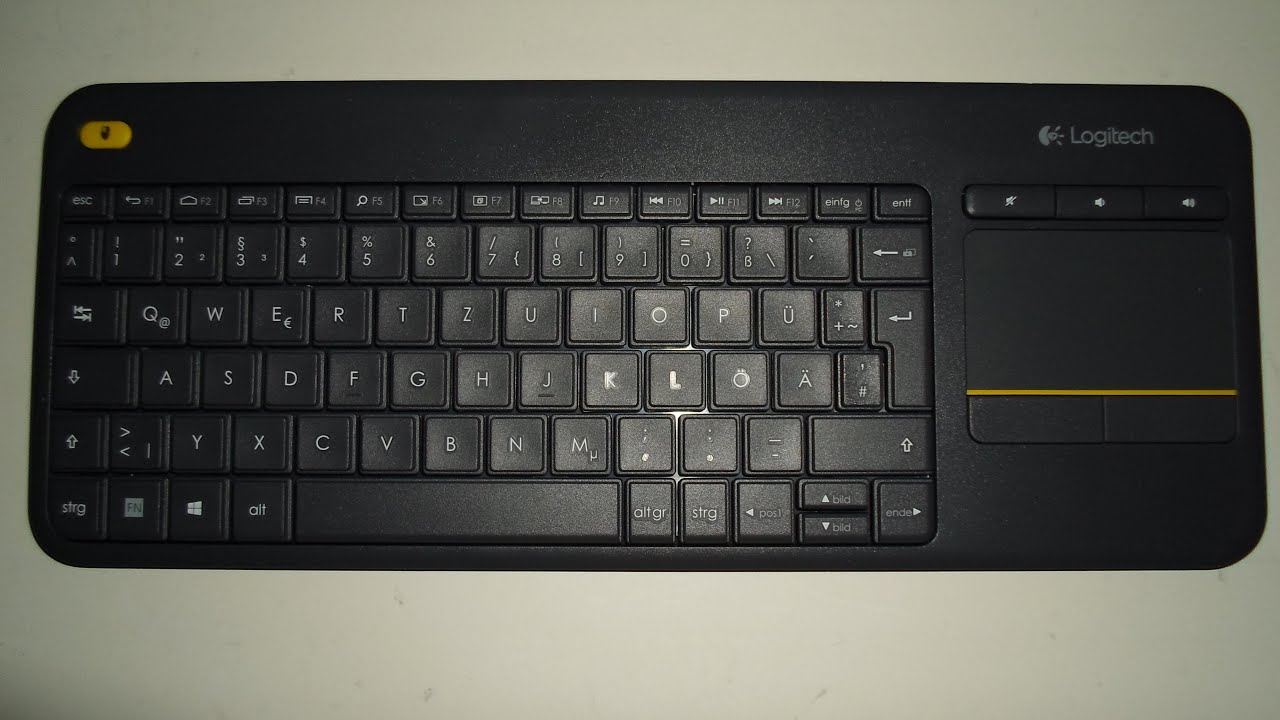 Logitech K400 Plus Unboxing - YouTube