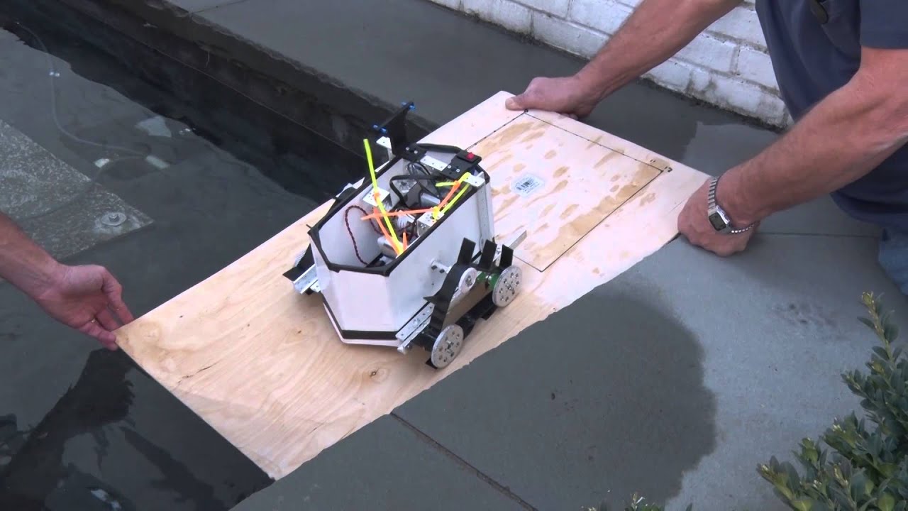 Singularity Technology Team 7034 Mini-Bot Challenge FTC - YouTube