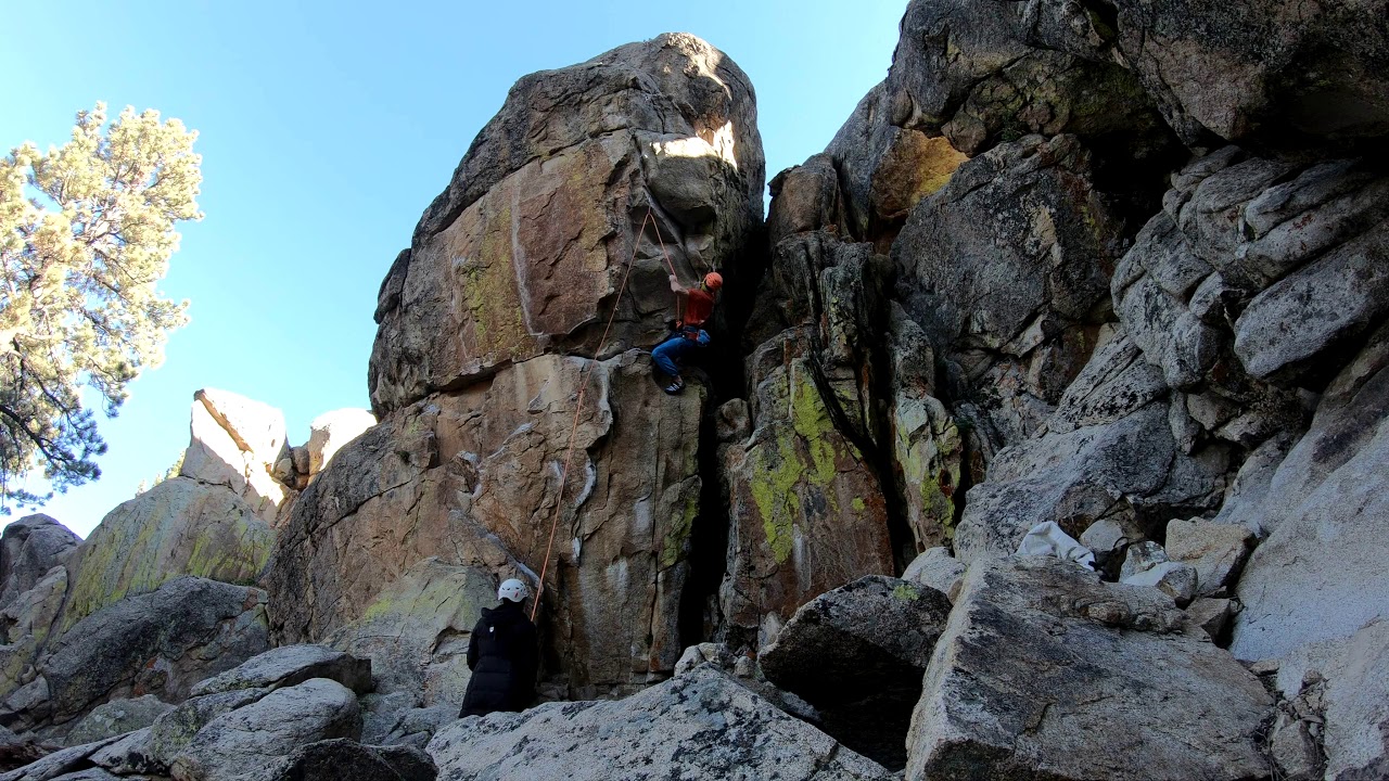 Holcomb Valley Pinnacles, The Incinerator - YouTube