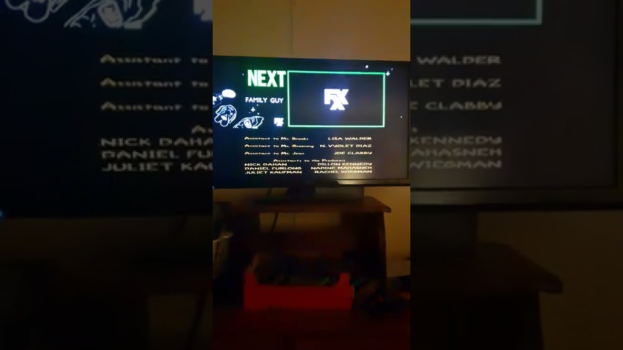 The Simpsons fxx split screen credits - YouTube