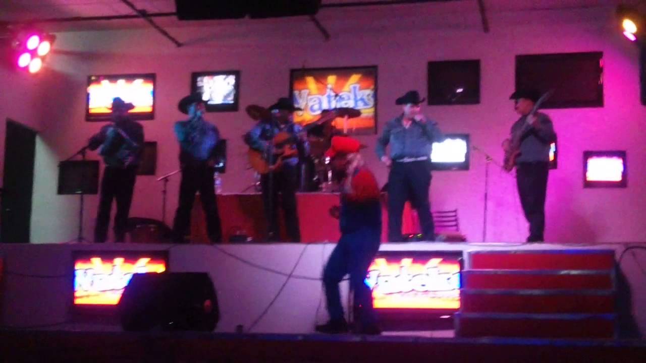 LOS REYES DE LA FIESTA - GRUPO KREACION- hOLLOWEEN PARTY -WATEKE ...