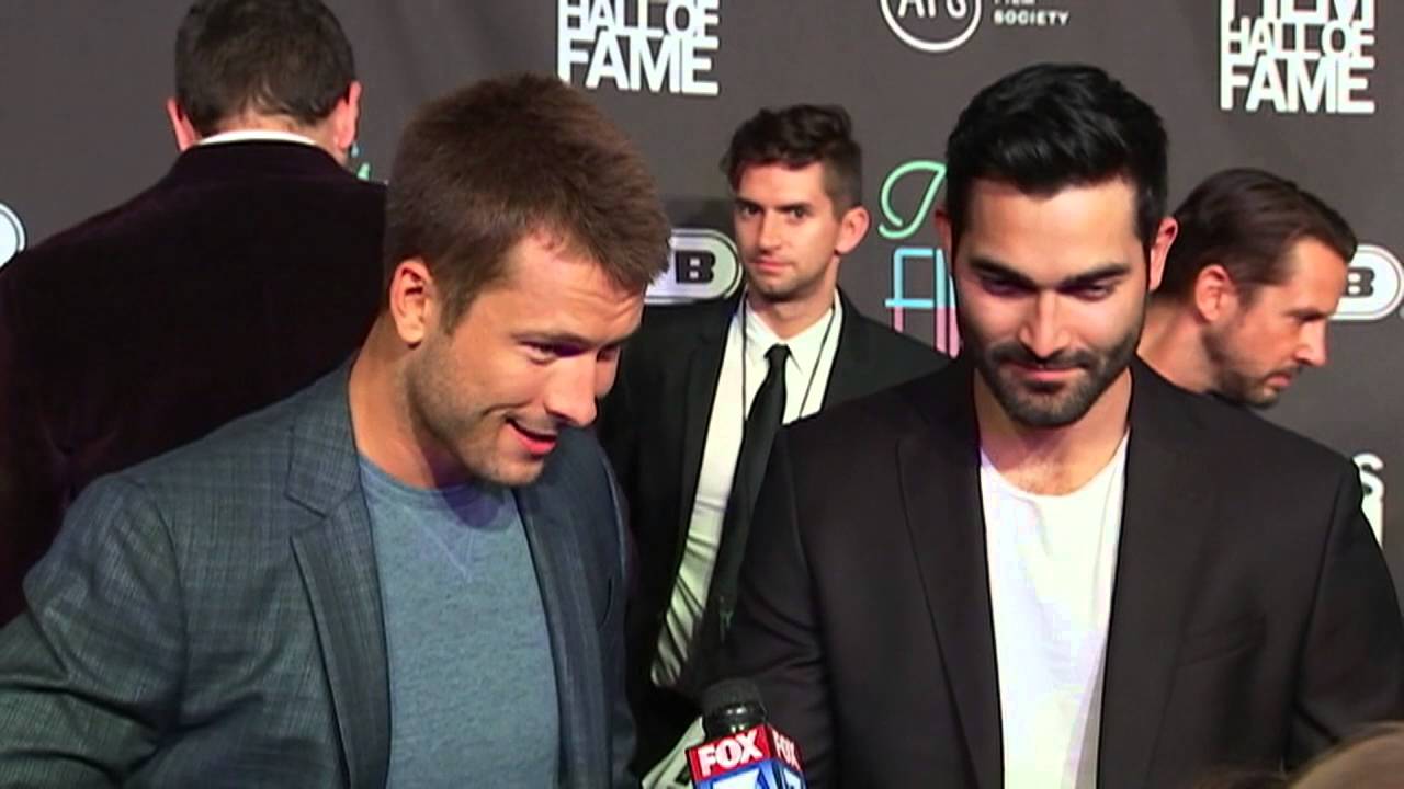 Glen Powell and Tyler Hoechlin at 2016 Texas Film Awards - YouTube