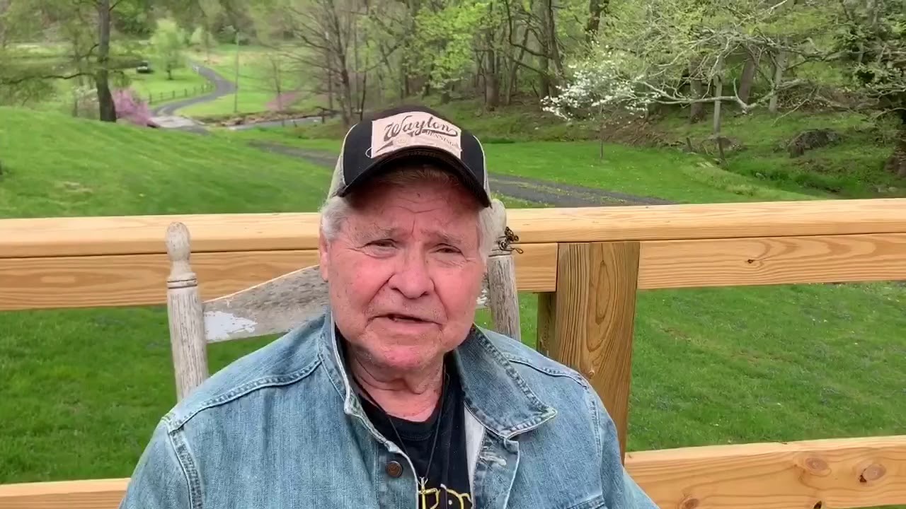 Ben Jones “Cooter” announcing Good Ol’ Boys Fest 2019” - YouTube