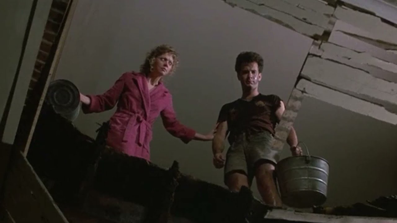 The Money Pit - Bathtub Scene - YouTube