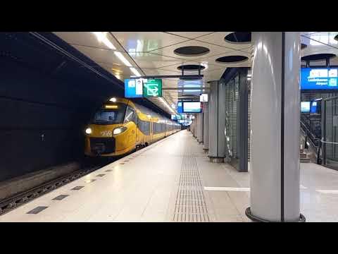 ICNG 3144 vertrekt van Schiphol Airport - YouTube