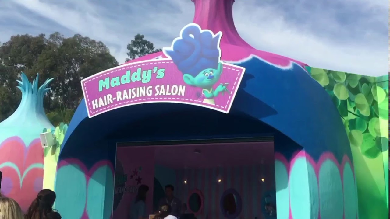 Dreamworld Trolls Village|Troll Tree - YouTube