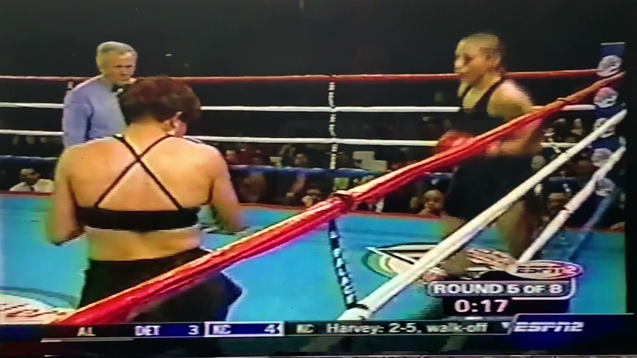 Laura Serrano Fight - YouTube